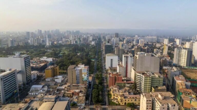 Uhrzeit Lima / Peru (UTC-5)