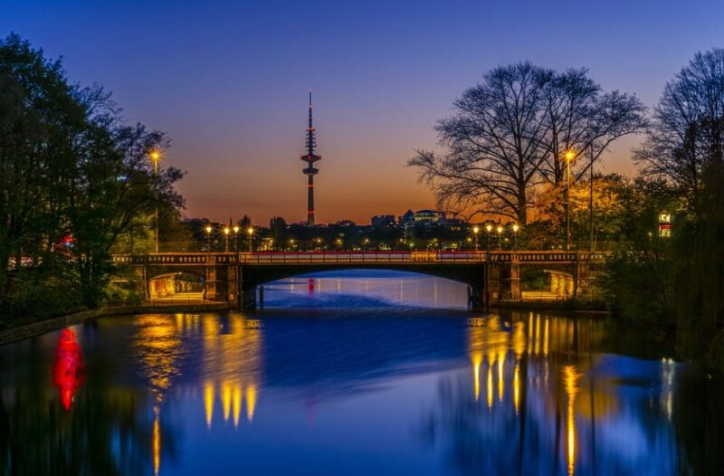 Uhrzeit Hamburg - Deutschland: MEZ (UTC+1)